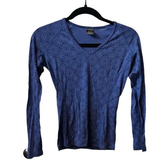 Icebreaker | Tops | Icebreaker Blue Pattern Vneck Bodyfit 20 Merino ...